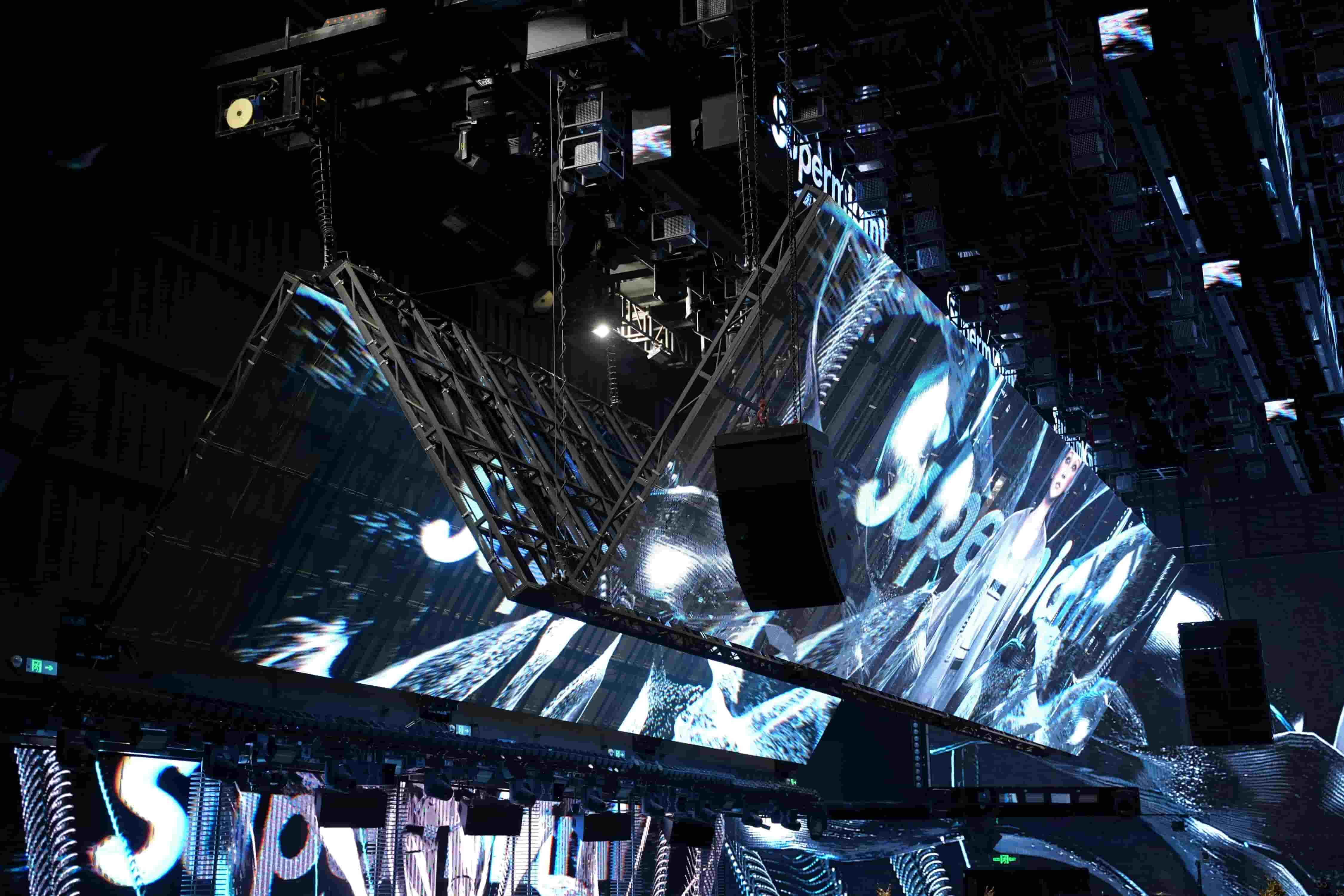 Latest News: Super Miami Nightclub in Hainan—Long-Span Track & Multi ...